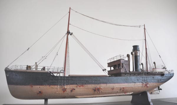 SS Kursk: The Crystal of the Tsar - Books from Scotland