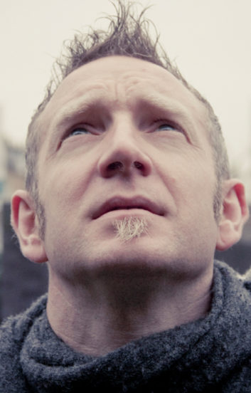 Those Who Show Up by Andy Flannagan - Books from Scotland