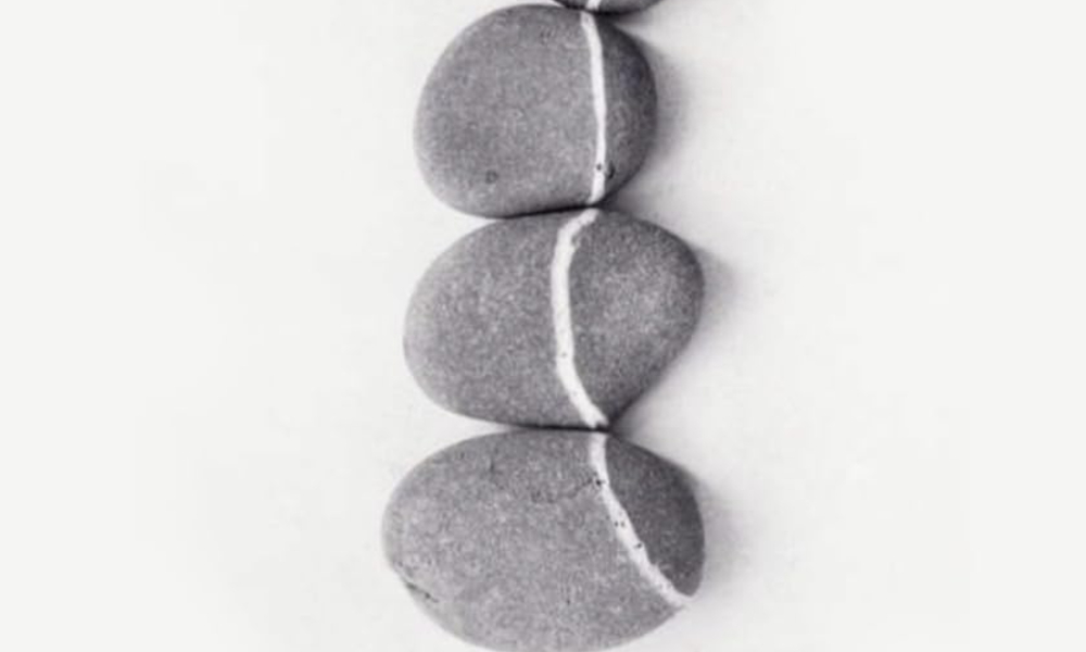 David Robinson Reviews: Cairn by Kathleen Jamie - Books from Scotland